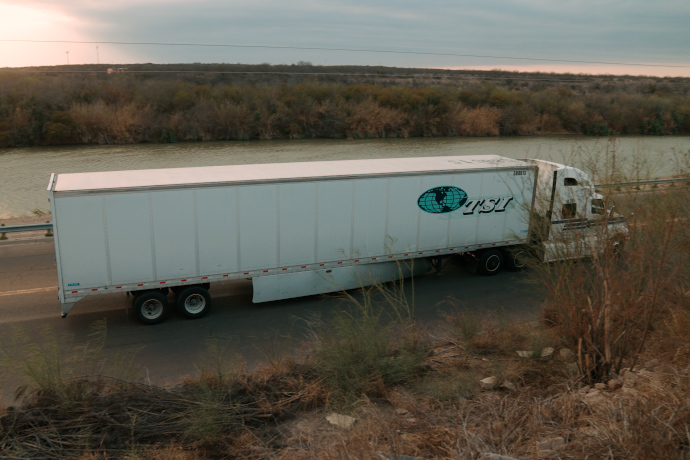 Domestic & International Trucking | Logistics Services | TSI